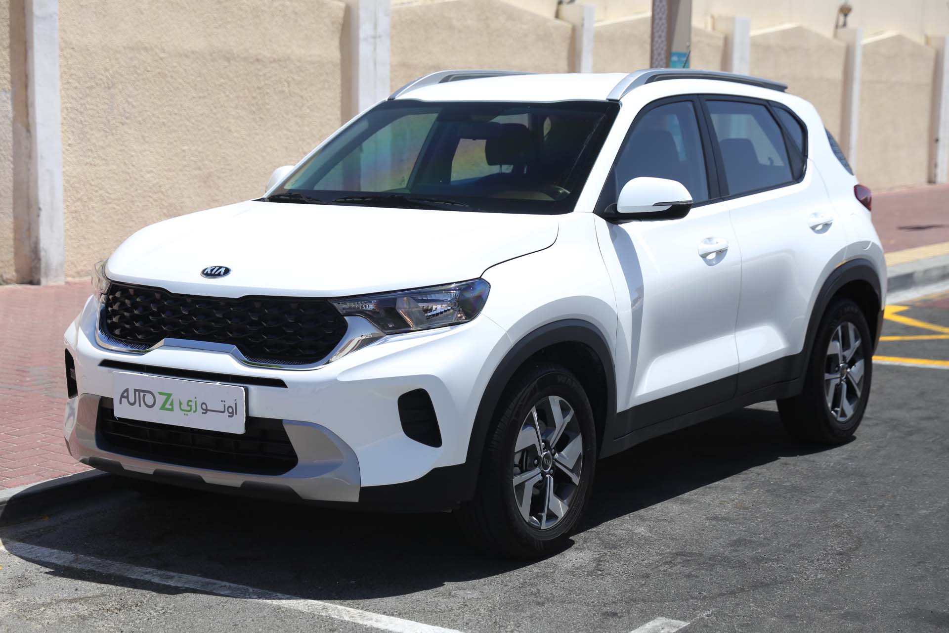 Kia Sonet 2021----White---8 • | Autoz Qatar
